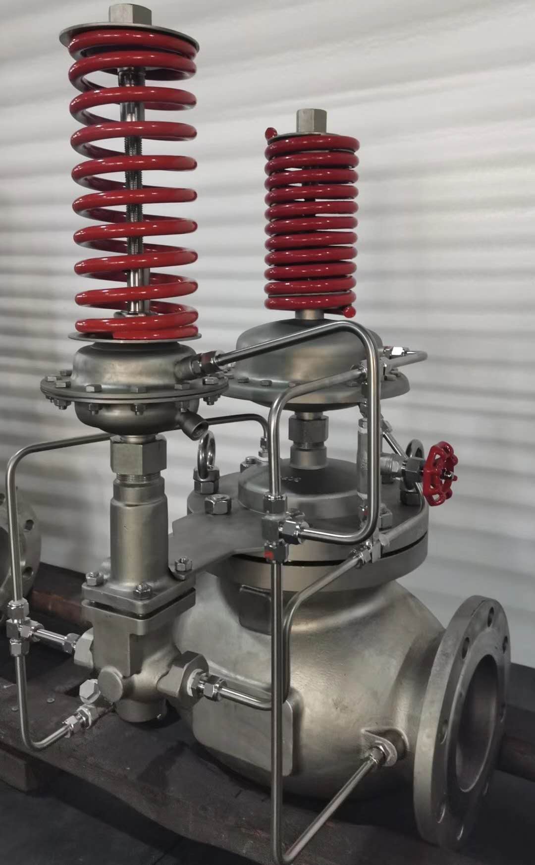 Album - Lapar Control Valve